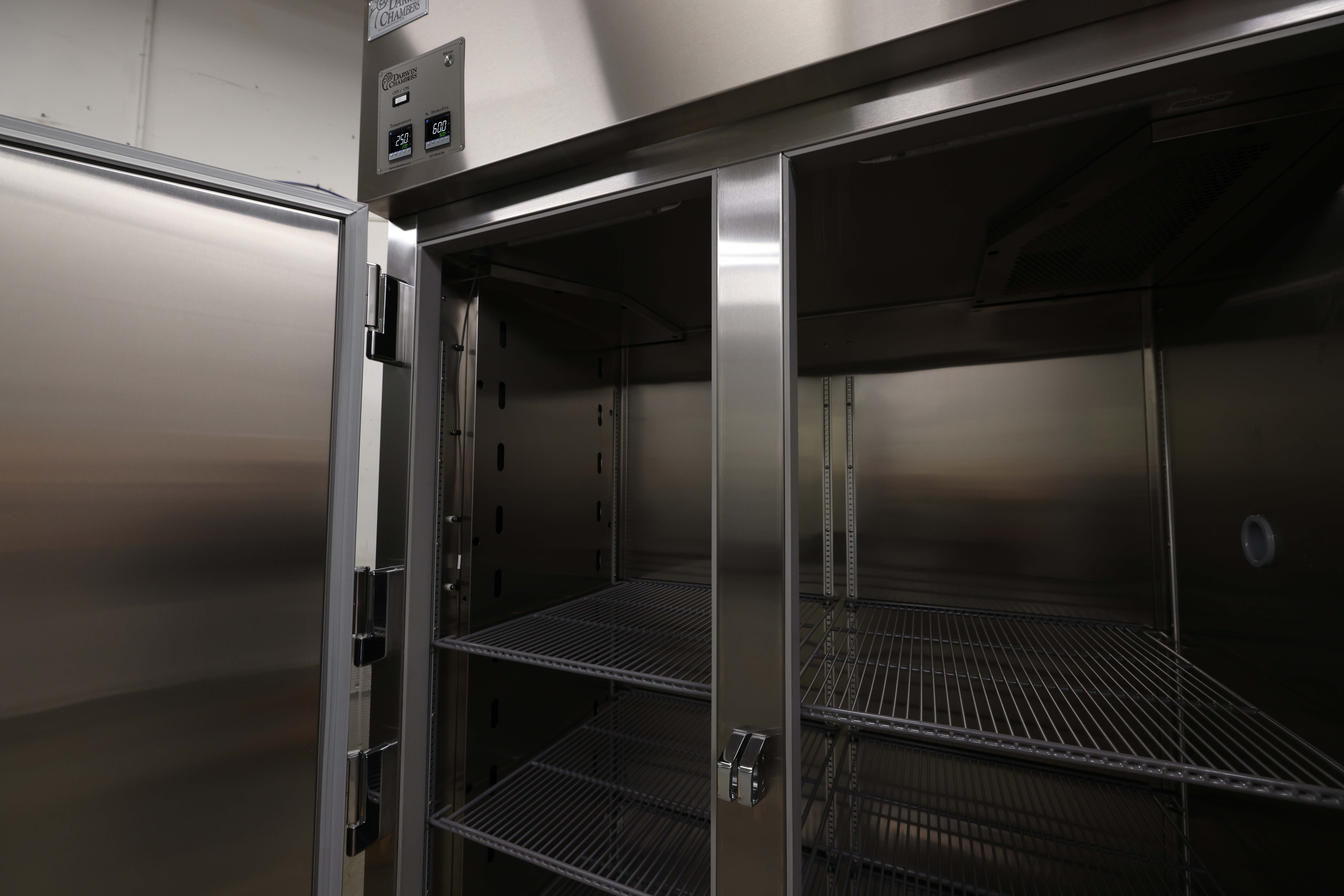 Reach In Chambers | Reach-In Chambers Manufacturers | Stability and ...